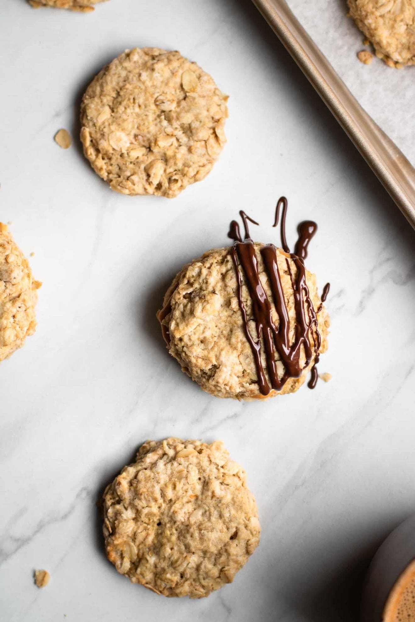 Chocolate Peanut Butter Oatcakes - Nourished