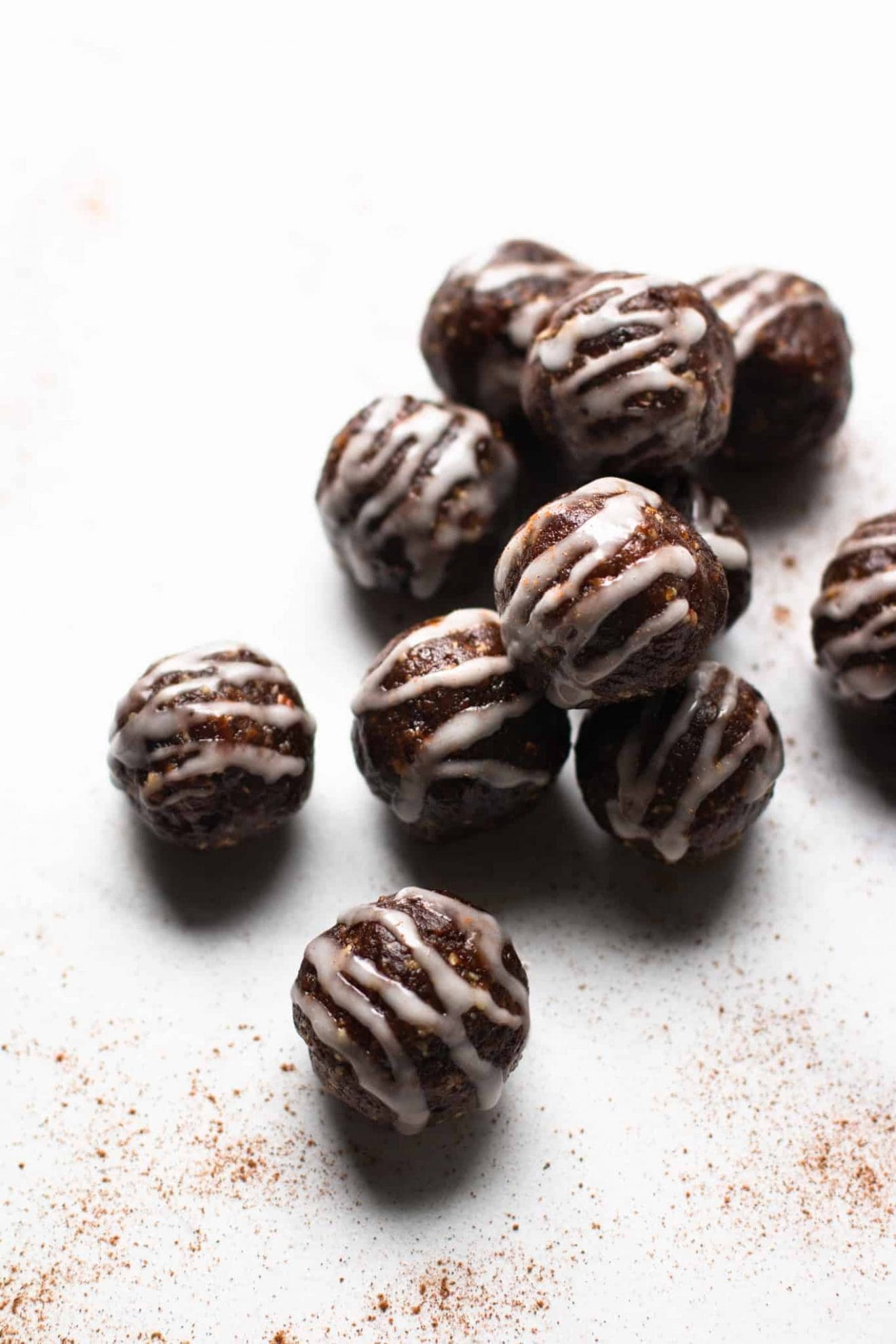 Gingerbread Date Bites - Nourished